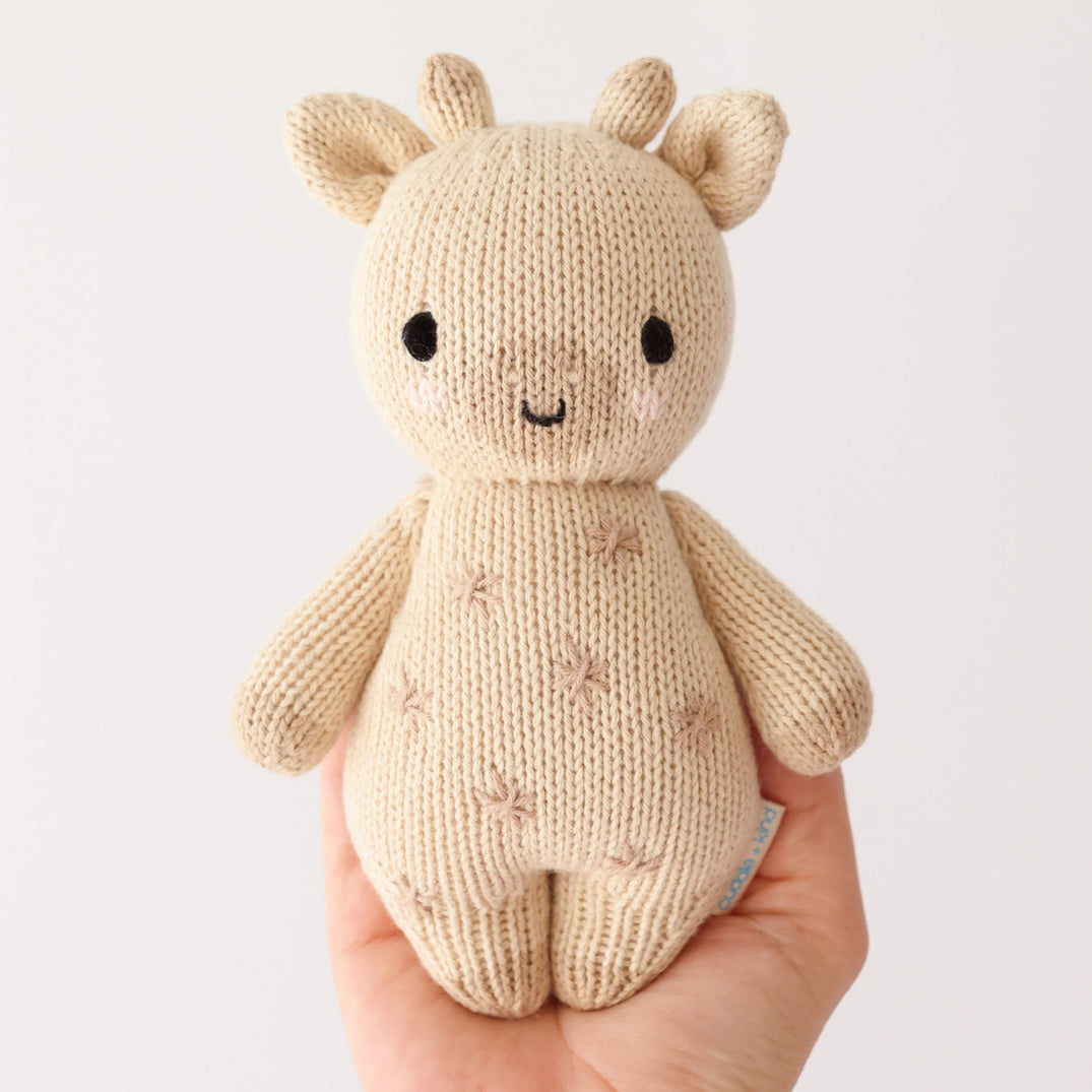 CUDDLE+KIND BABY ANIMAL | GIRAFFE – Olive and August